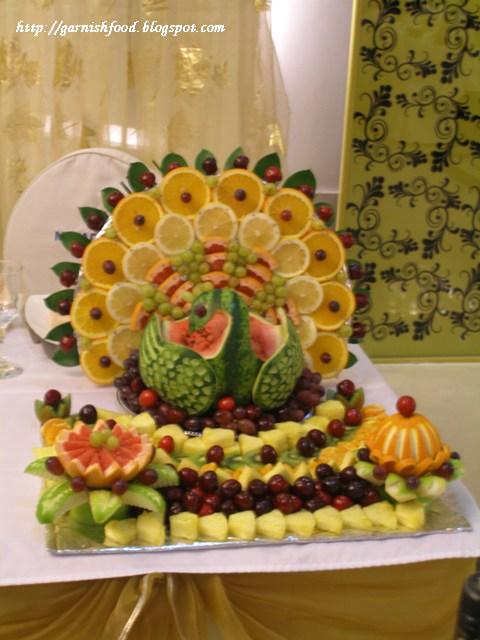 GarnishFoodBlog - Fruit Carving Arrangements and Food Garnishes ...