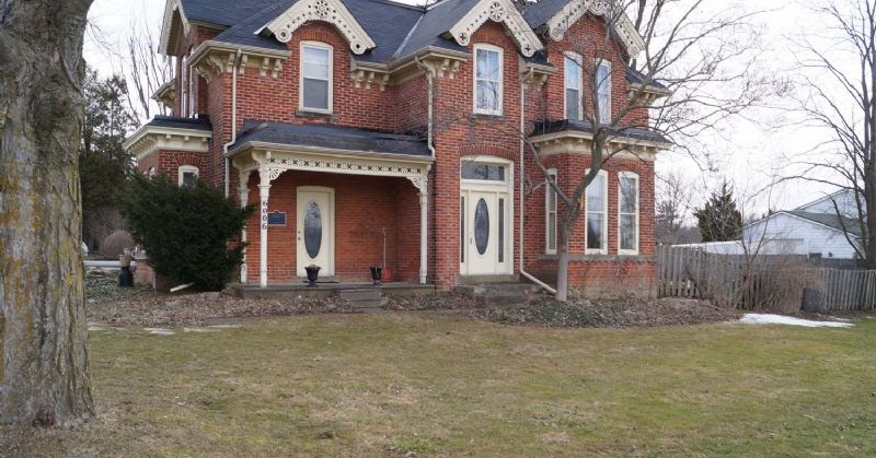 FRESH BRICK: "THE PARSONAGE" HOME CIRCA 1883