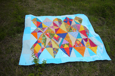 3patchcrafts: The wedding quilt Diamonds was finished