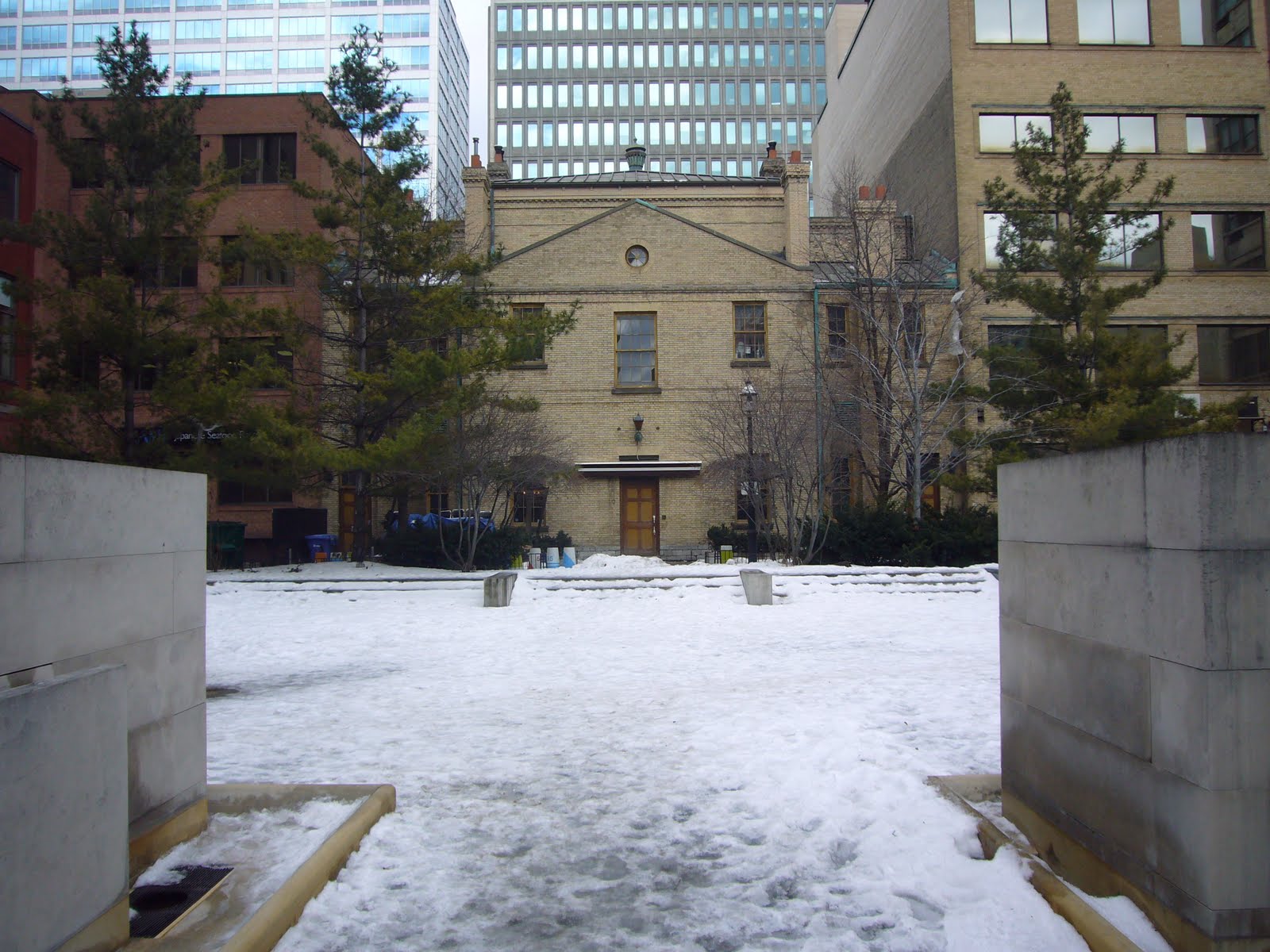 lost toronto: Courthouse Square