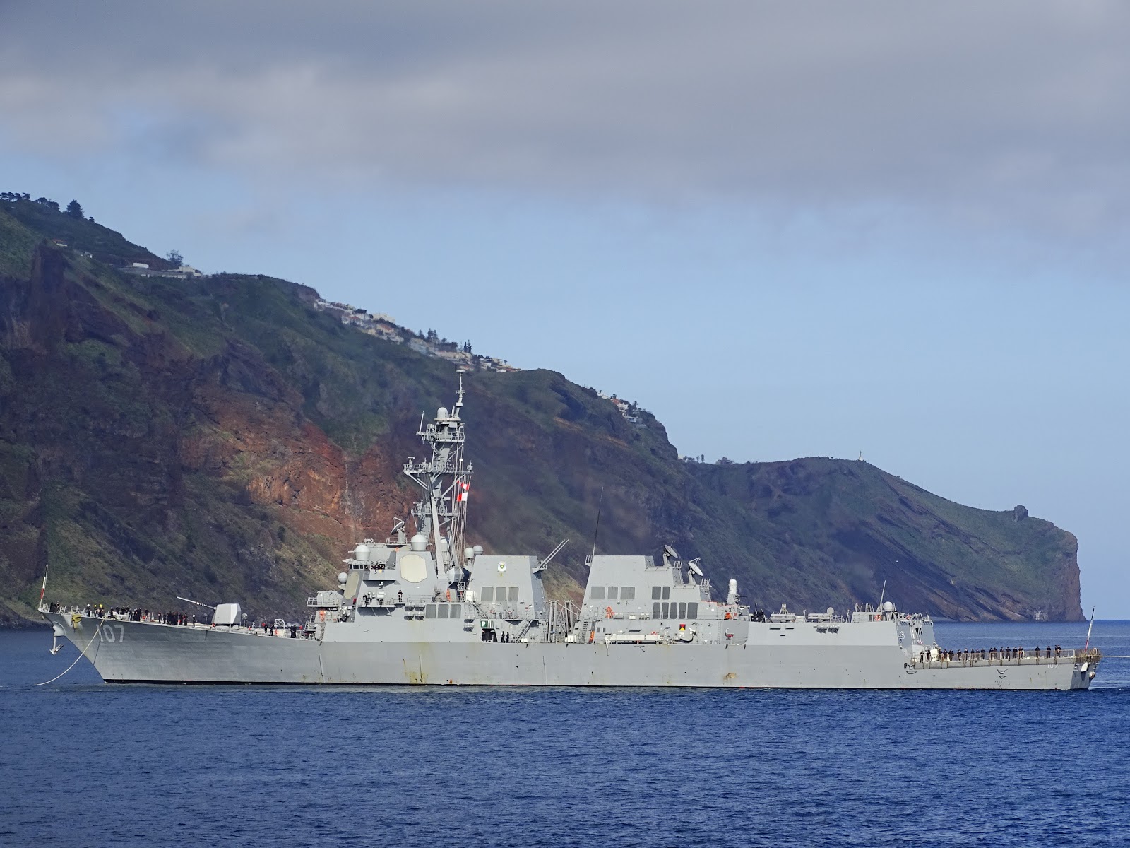 Sergio@Cruises: Navio militar USS Gravely no Funchal