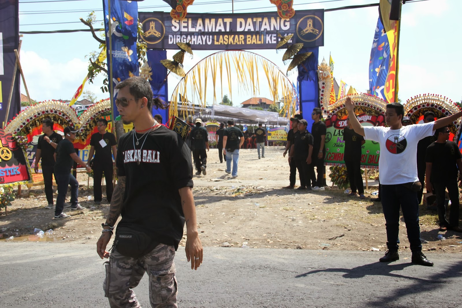 KORLAP LEGIAN: FOTO HUT LASKAR BALI KE 12