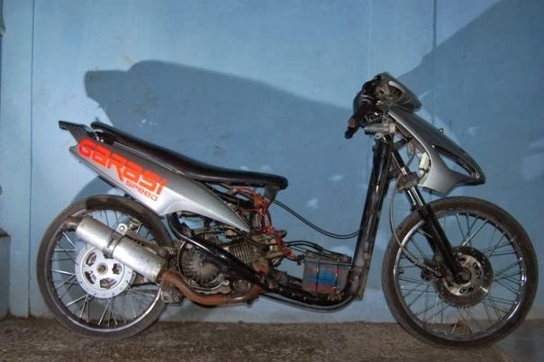 Gambar Motor Yamaha Mio Modif Drag Race | R-way Collection