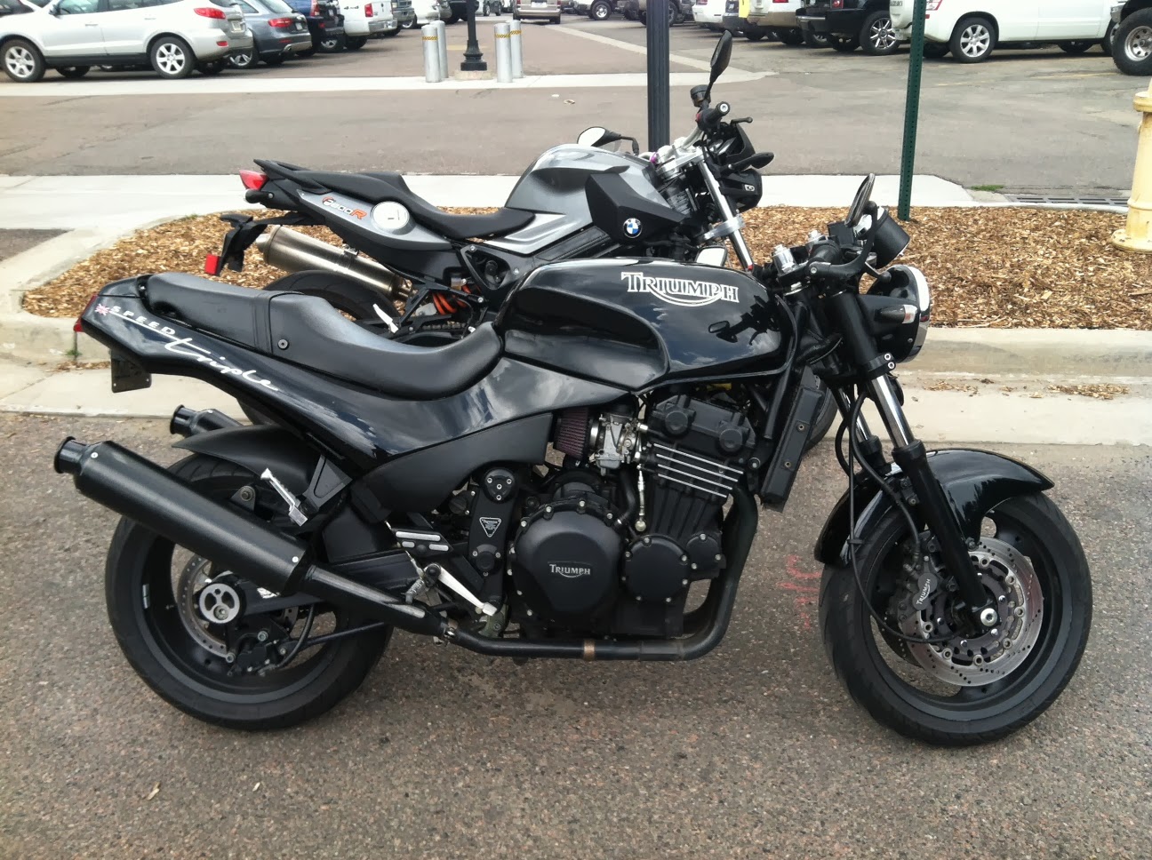 Two Wheels - Six Strings: Motorbikes Seen On The Street