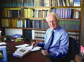 BabyBlueOnline: BREAKING NEWS: John Stott (1921-2011)
