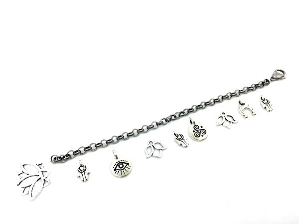 Make Lucky and Protective Jewelry | History of Iconic Charms / The ...