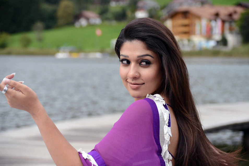 TOLLYWOOD TRIP: Nayanthara stills in Greeku Veerudu Telugu movie Cast&Crew