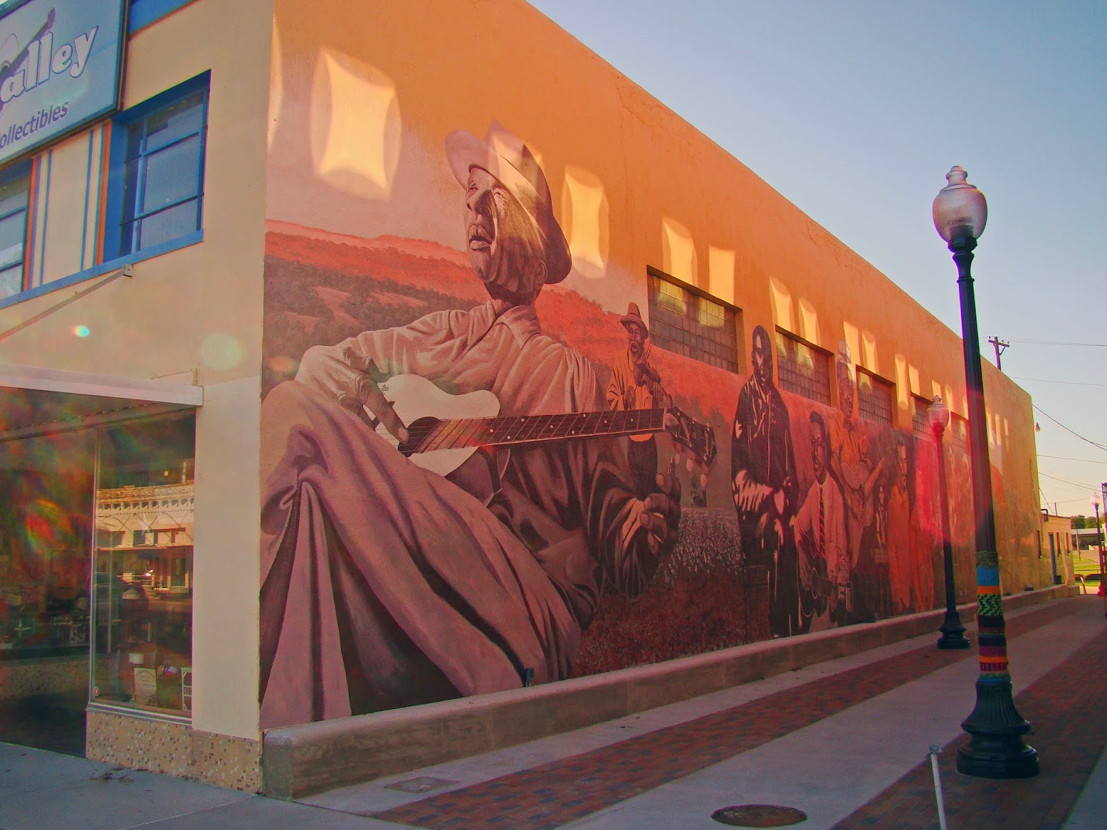 The NAVASOTA MUSIC LEGACY: VIEWS OF THE BLUES ALLEY MURAL