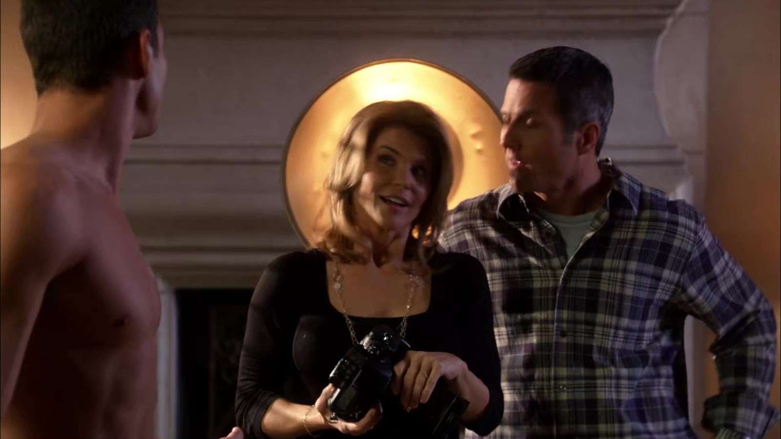 ausCAPS: Christopher McDaniel shirtless in 90210 1-19 "Okaeri, Donna!"