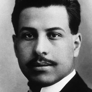 Página de curiosidades y más: Ramón López Velarde