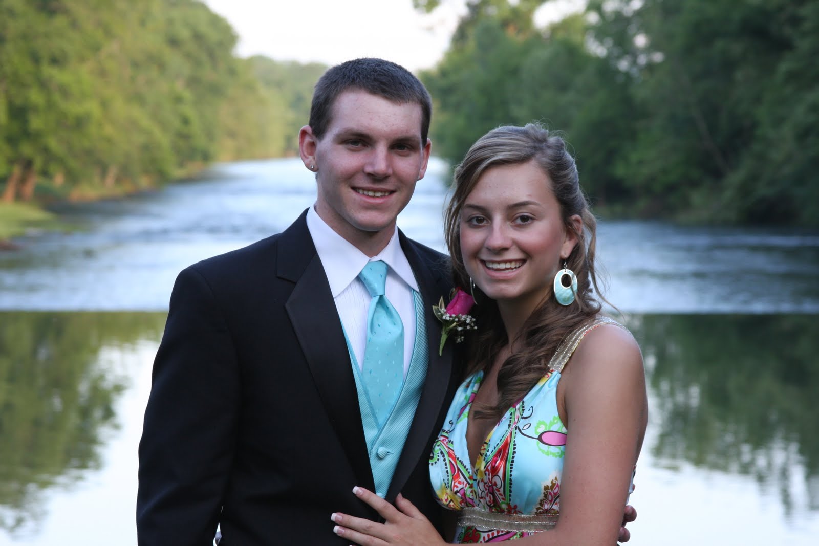 Me and My Pink Mixer: Prom Pictures and Strawberry Angel Food Cake Dessert