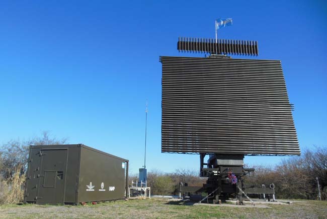 Defensa y Armas: Actualidad y novedades Radares INVAP.