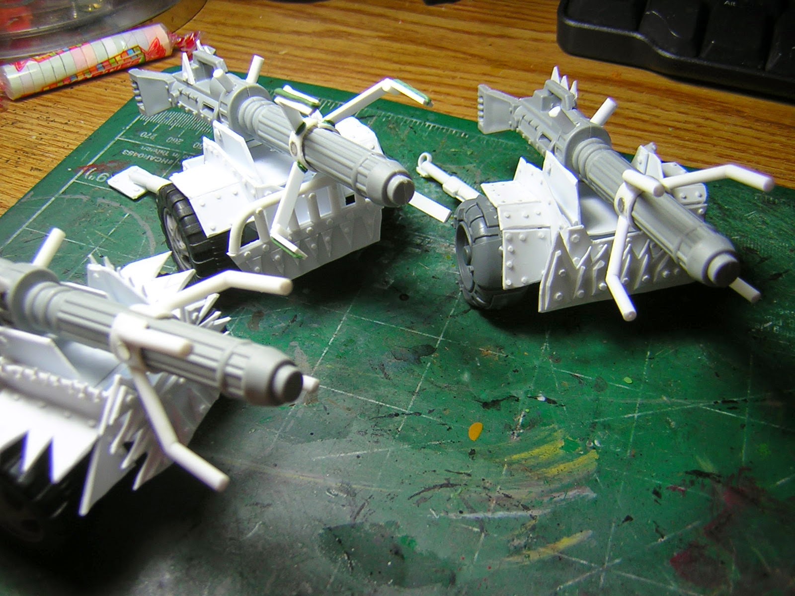 Warhammer 40k Orks (and more): More Mek Gun work in progress - tracktor ...