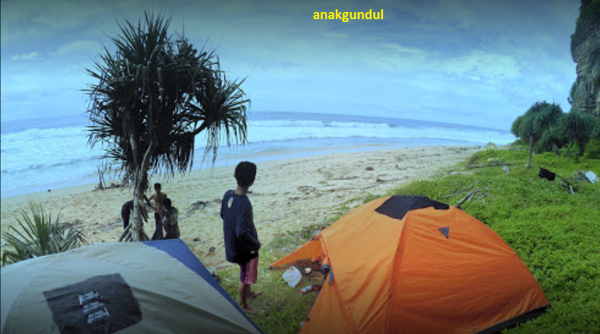 Pantai Watu Nene Gunungkidul, Kemiripan Pantai Dreamland Bali | Info ...