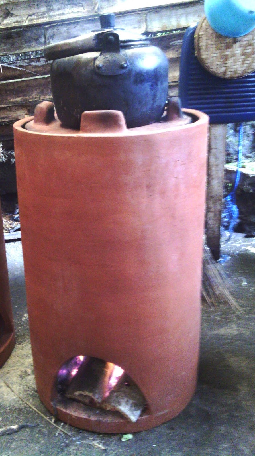 TUNGKU HEMAT ENERGI untuk Mengatasi KEMISKINAN ~ TAMZIS Baitul Maal