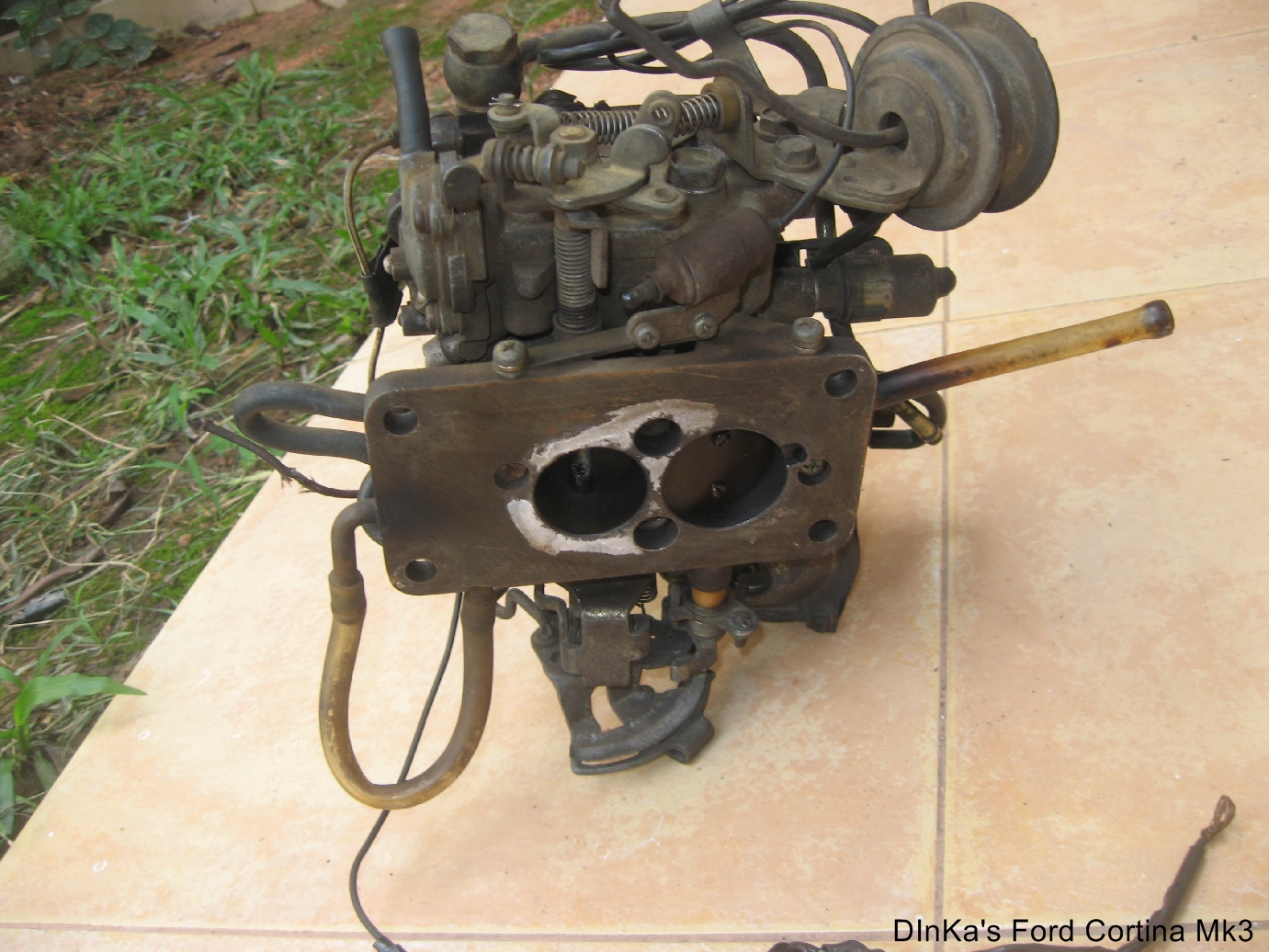 Ford Cortina Mk3 with a Tercel Engine 3A Vacuum Leak - Tercel4WD.com