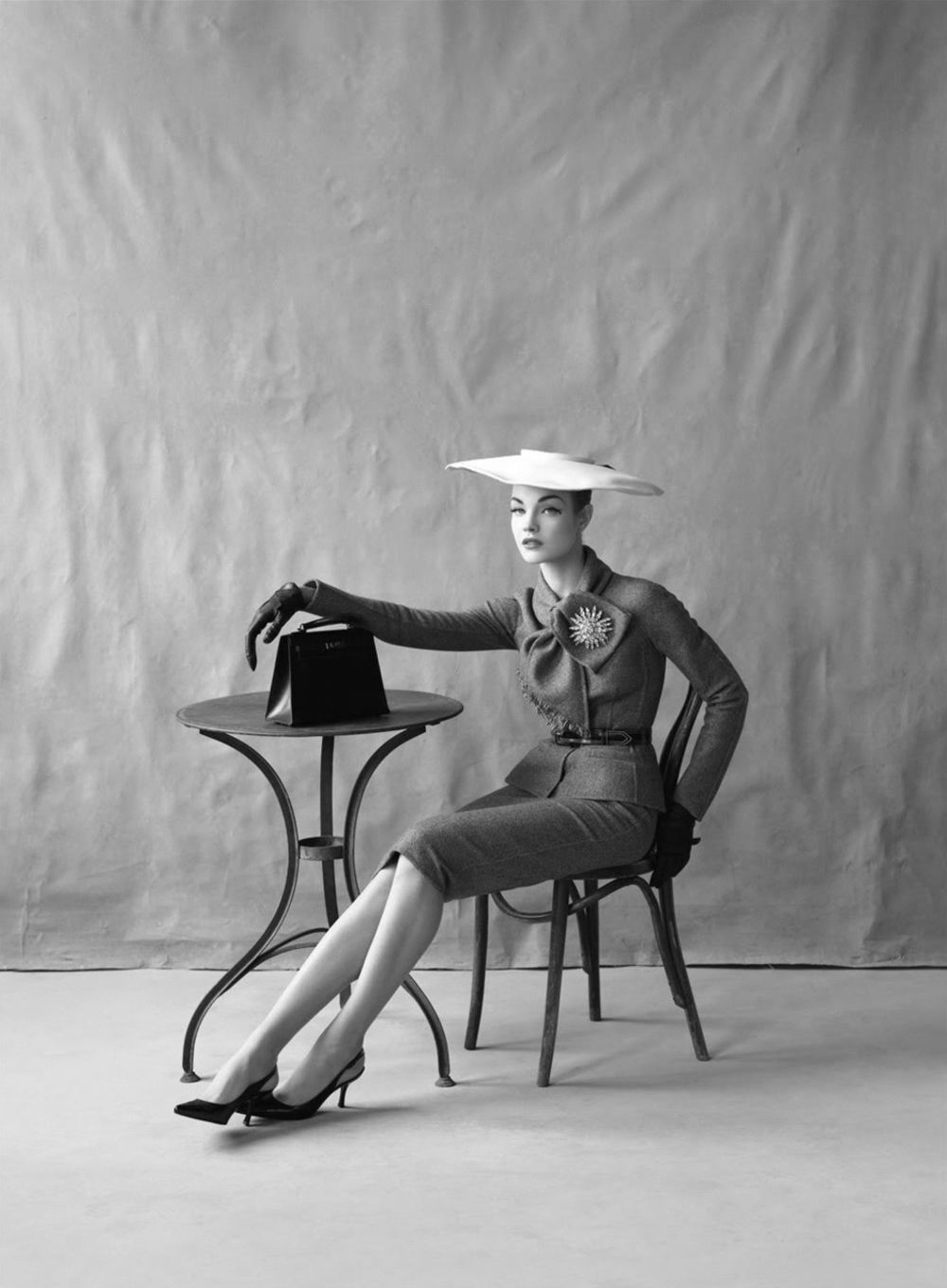 40 Stunning Black and White Photos of Jean Patchett, a Model Who Helped ...