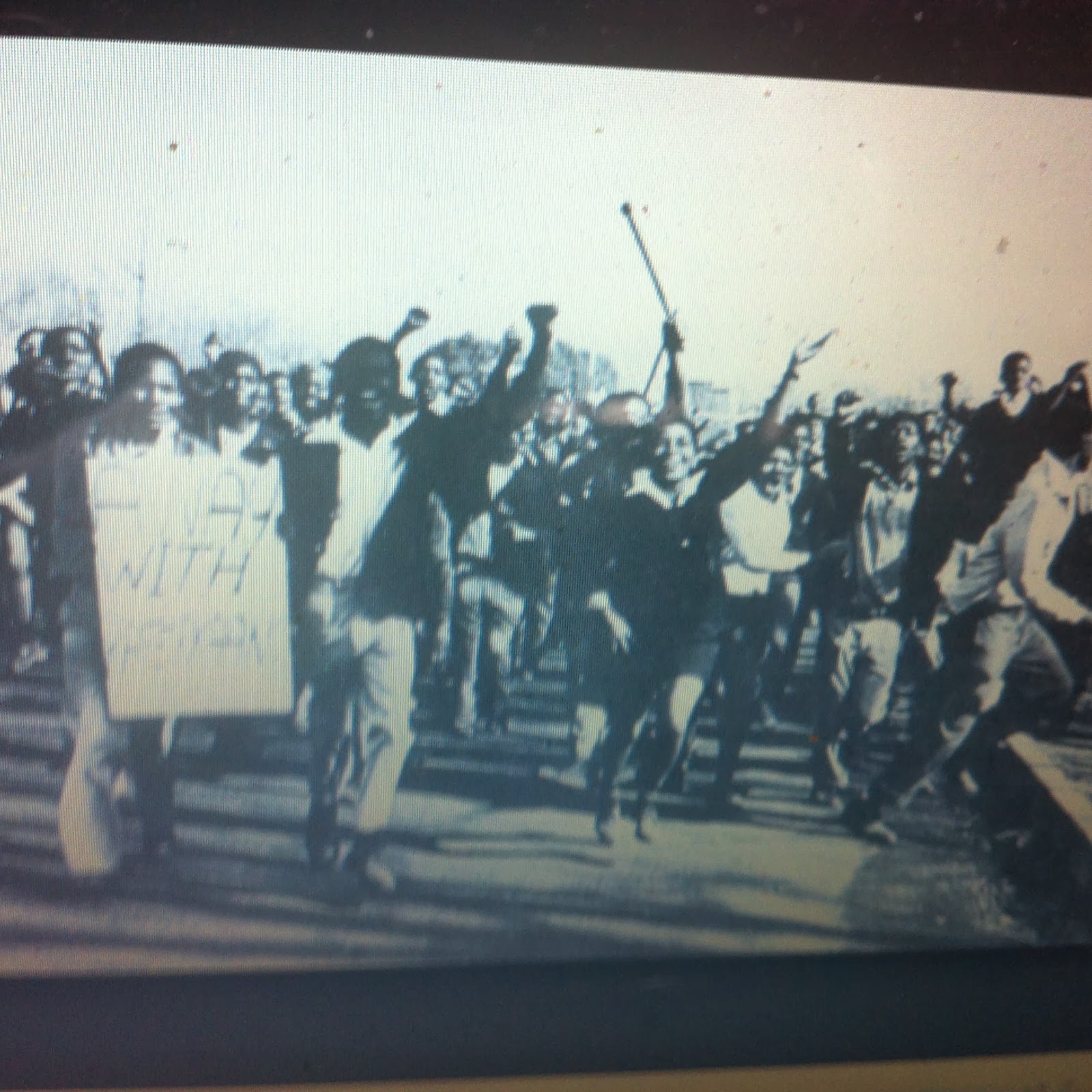 THE BLACK SOCIAL HISTORY:: BLACK SOCIAL HISTORY : THE SOWETO MASSACRE ...