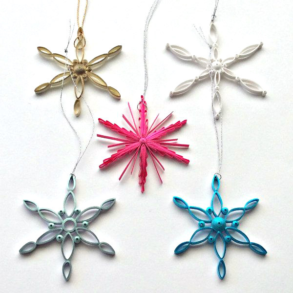 Modern Quilled Snowflake Ornament Tutorial