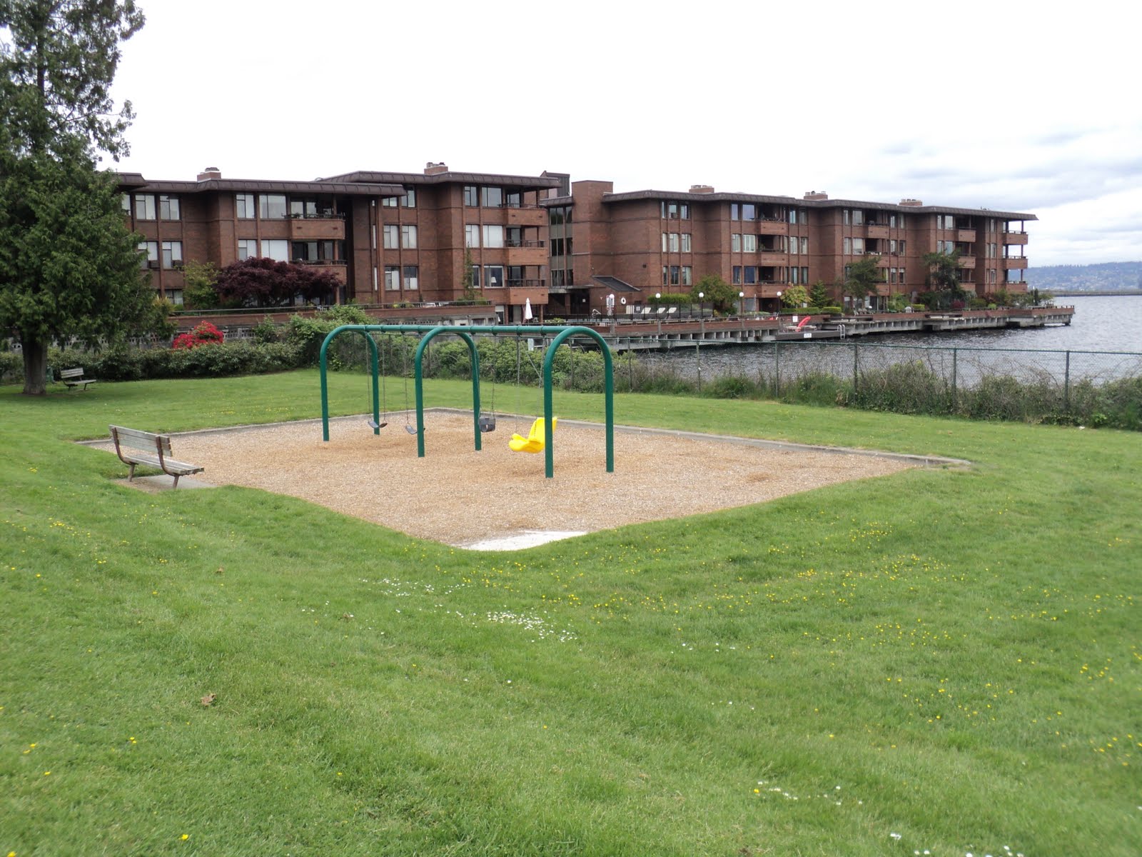 Walking Seattle Neighborhoods: Madison Park