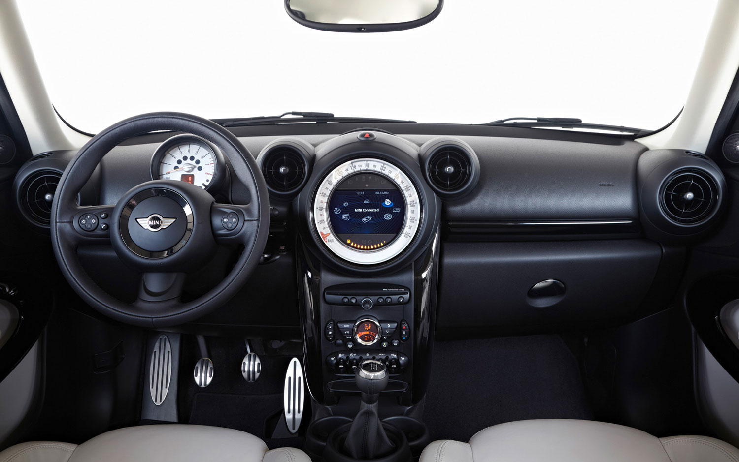 Cars Model 2013 2014: Mini Cooper Paceman First Look