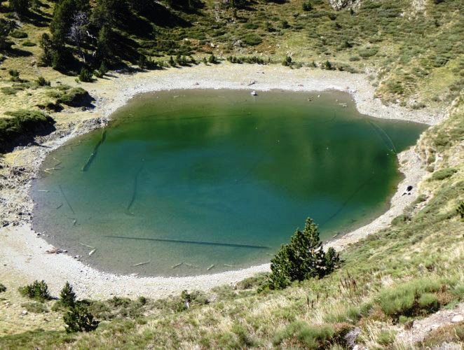 POESIA I EXCURSIONISME: AL REFUGI DE CERTASCAN PELS ESTANYS CLOSELL I ...