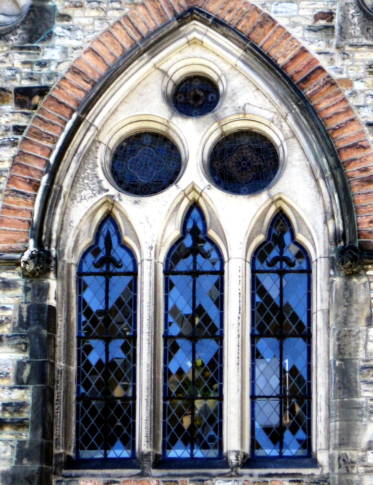 The Brown Knowser: April 2012