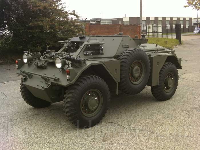 Veículos Militares do Mundo: Daimler Ferret FV701 (25)