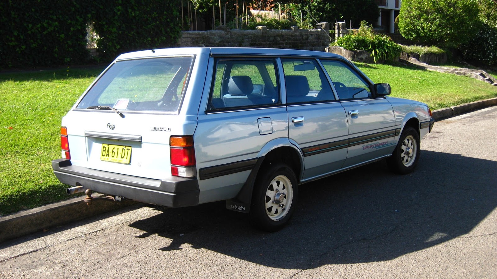 Aussie Old Parked Cars: 1994 Subaru L Series 4WD Sportswagon