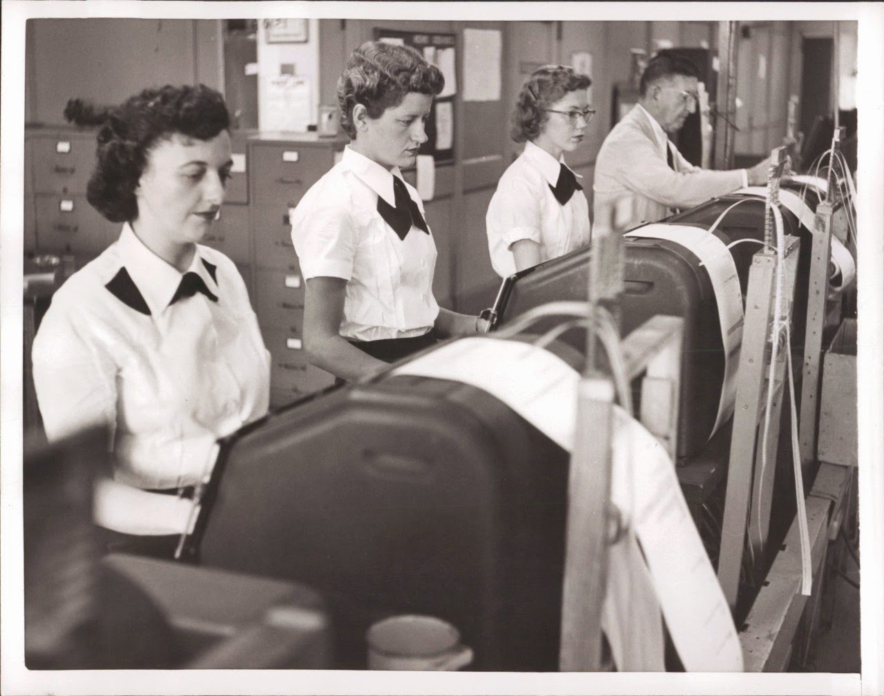 Taipei Signal Army: The Model 15 By Teletype Corporation: The Machine ...