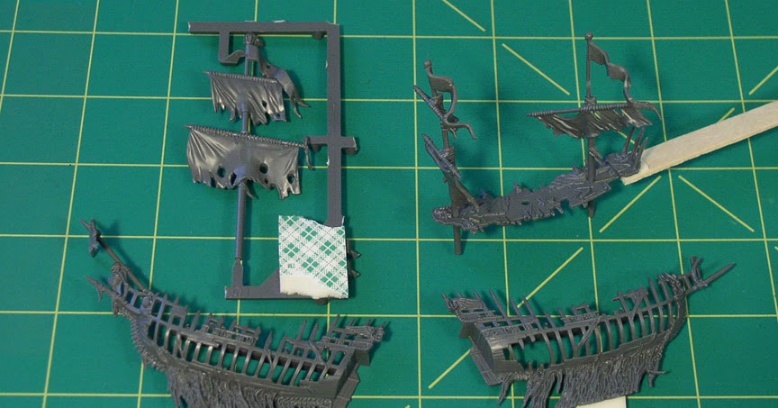 Rob Hawkins Hobby: Dreadfleet: Shadewtaith and the Flaming Scimitar