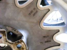 Variasi Dan Aksesoris Otomotif: VELG DAN BAN