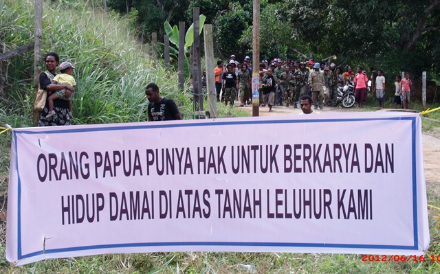 "FOTO" Pemakaman Revolusioner Tn. Mako Tabuni | Watikam Voice | From ...