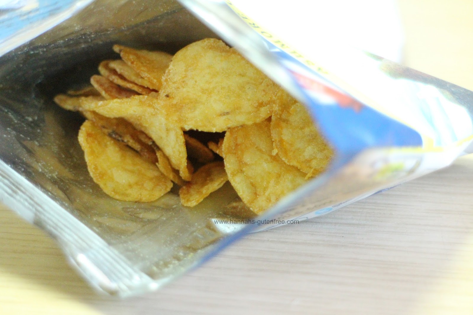 Hannah's Gluten Free : Kent Crisps - Ashmore Cheese and Onion