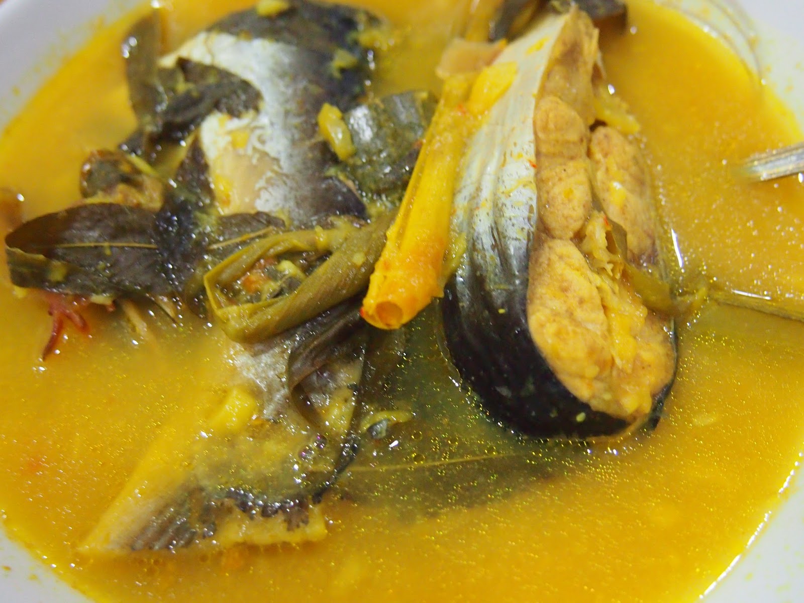 puteri manja: Adab Berjiran vs Jiran yang baik hati :)