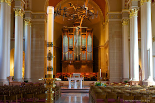 southern orders: RALEIGH'S NEW CATHEDRAL IS HIGH CHRISTOLOGY! MILWAUKEE ...