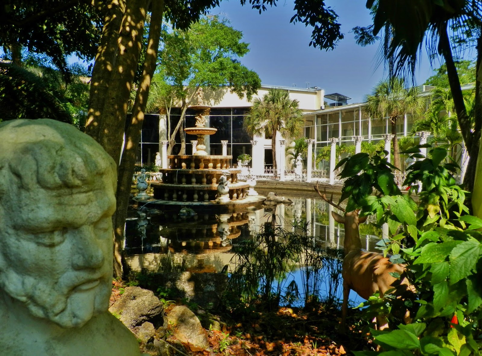 Places To Go, Buildings To See: Revisiting the Kapok Tree Inn ...