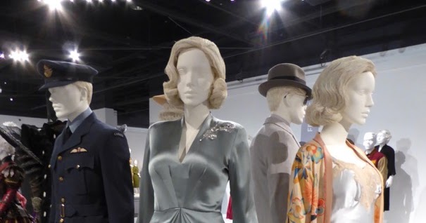 Hollywood Movie Costumes and Props: Oscar-nominated Allied film ...