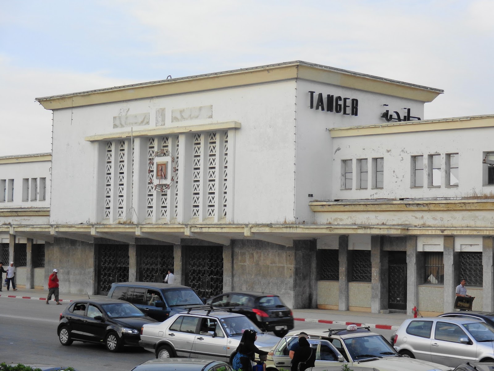 viajar cueste lo que cueste : TANGER, MI PRIMER CONTACTO CON MARRUECOS.-