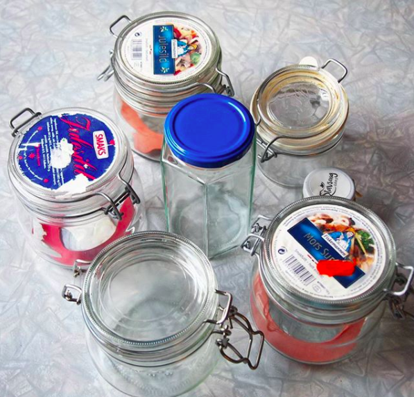 DIY: Hvordan fjerne lim/etiketter fra brukte glass