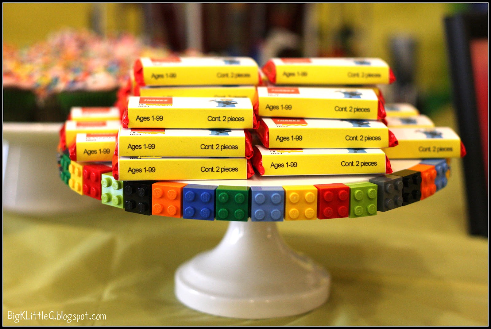 Big K Little G: Surprise Lego Party