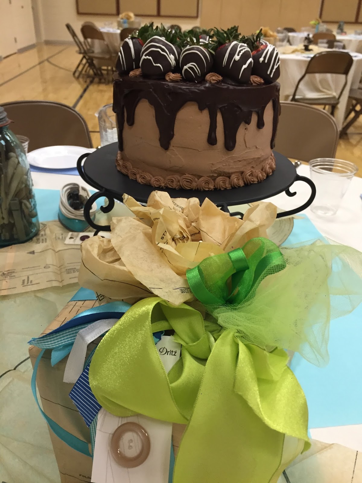 Retro Dinner of Aprons and Pearls for The Relief Society Birthday Party ...