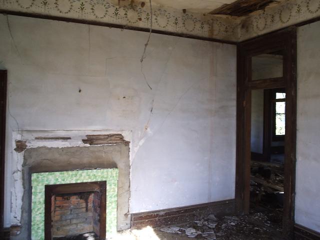 Another Crumbling Mansion in Georgia