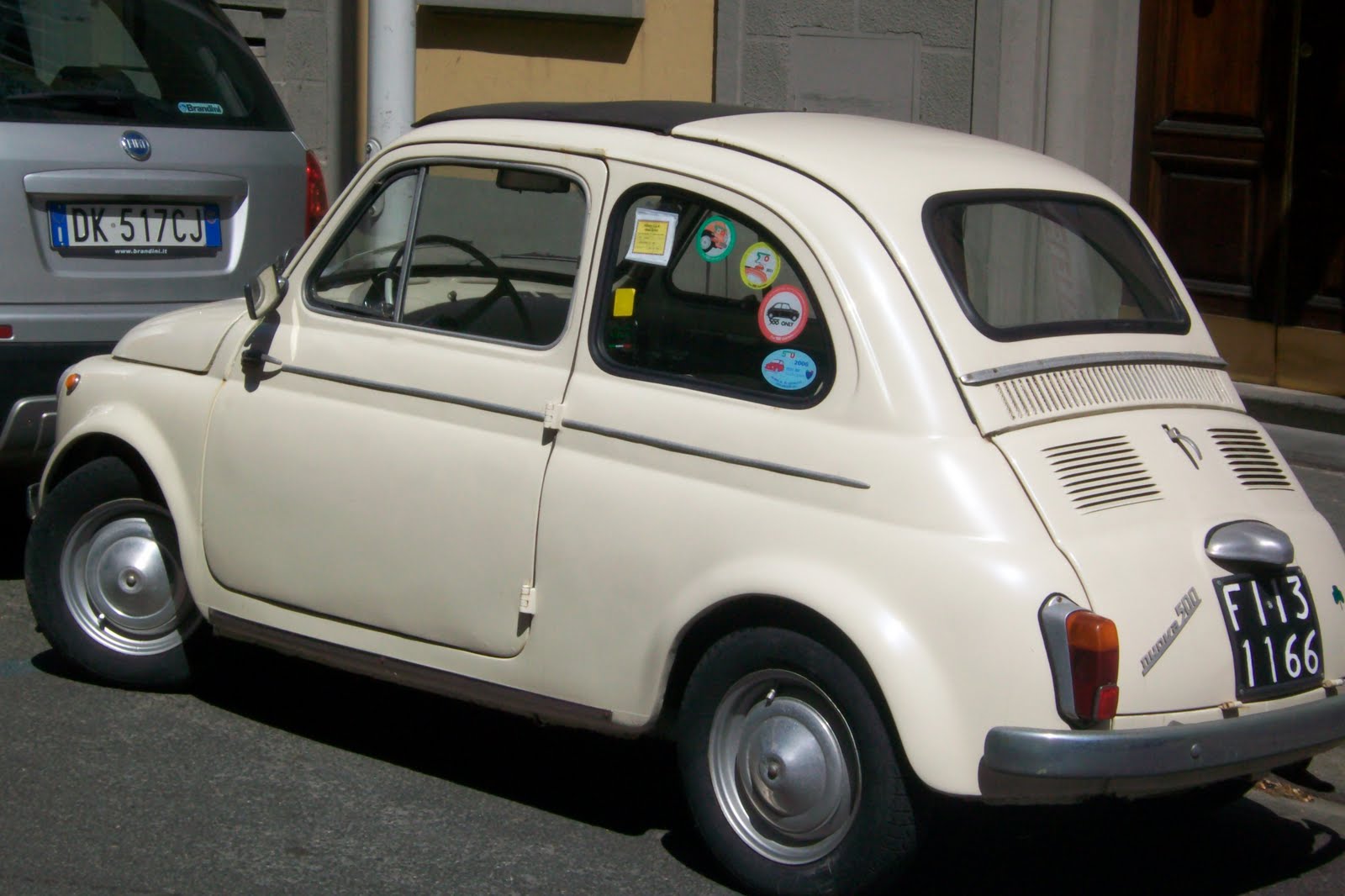 Treggia's Blog: Vecchie Auto a Firenze: Quando il 13 porta fortuna