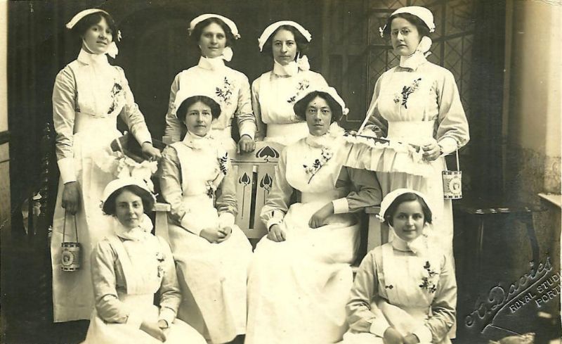 Elegant Photos of Nurses From Edwardian Era ~ Vintage Everyday