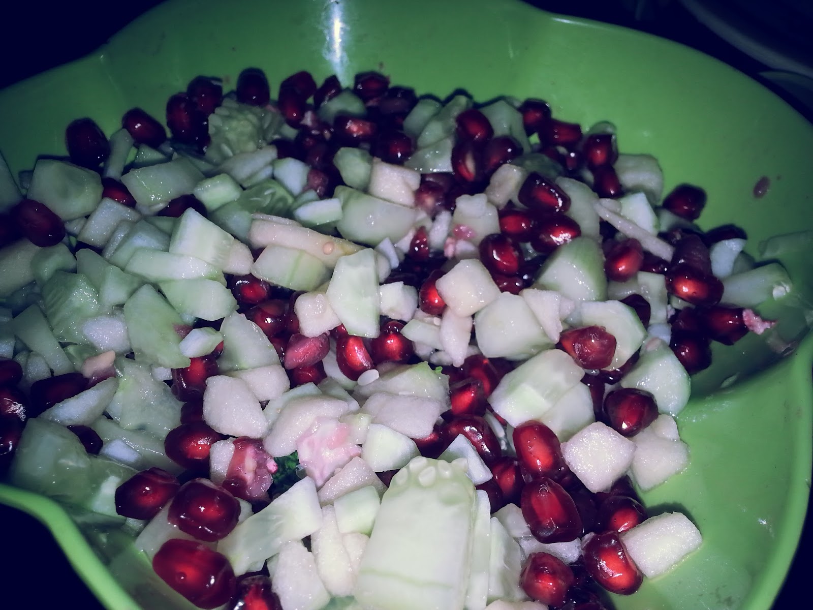 French style simple fruit salad recipe | Kunjaminas Recipes