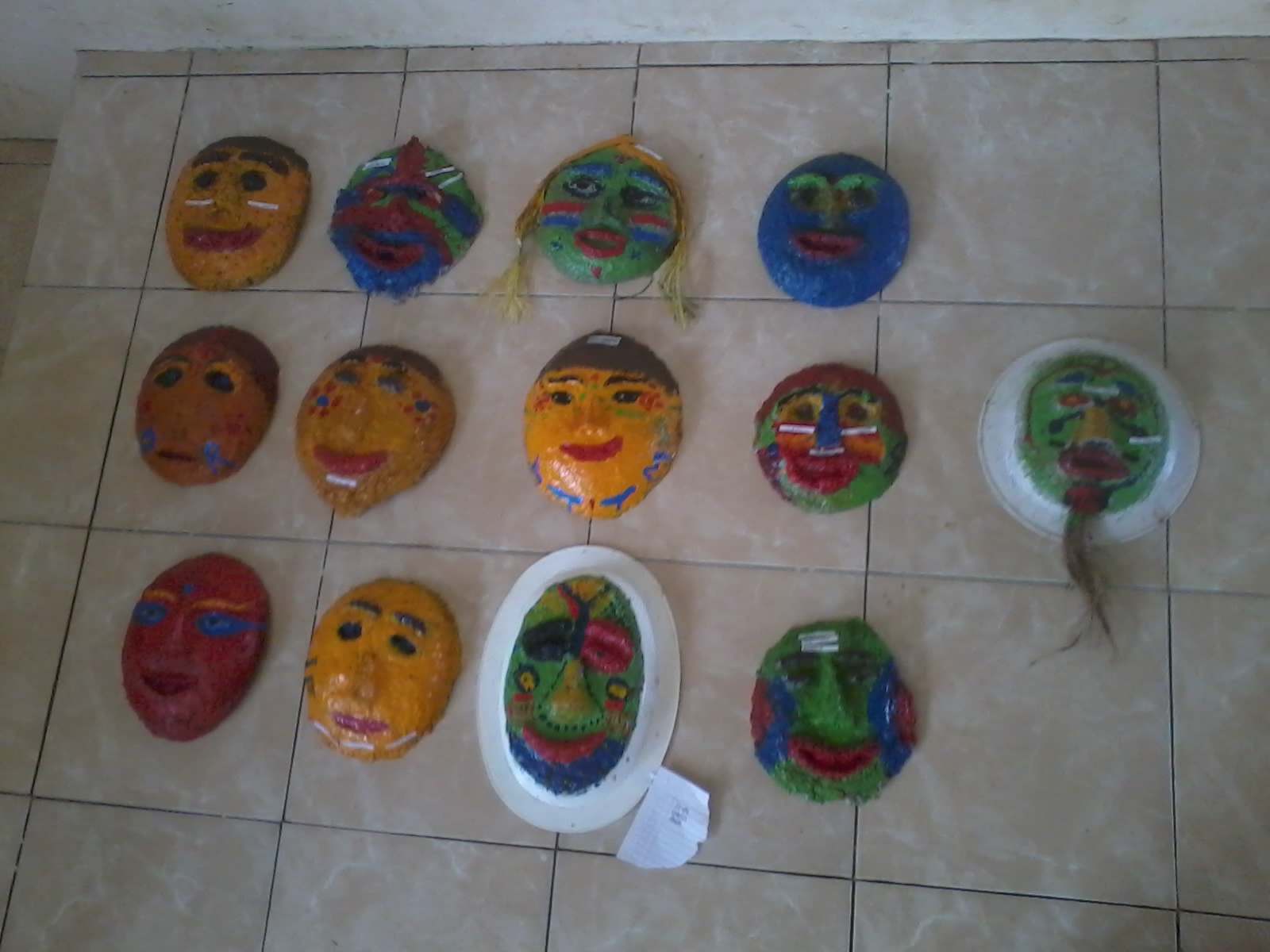 Karya Siswa_ku: Karya seni dari bubur kertas