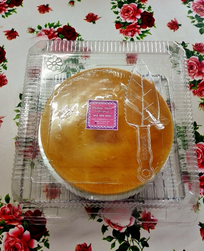 Brownies Coklat Dan Kek Karamel Pelangi - TERATAK MUTIARA KASIH