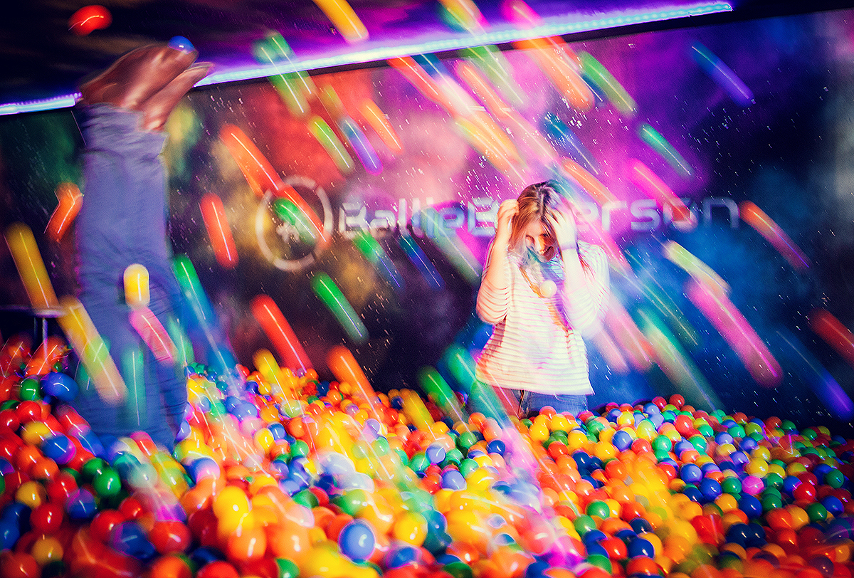 Stacey Hatfield: Ballie Ballerson popup ball pit bar, London