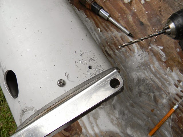 Ericson 25, Oystercatcher: Spars, Mast Hinge, Part 10: Installing Top ...